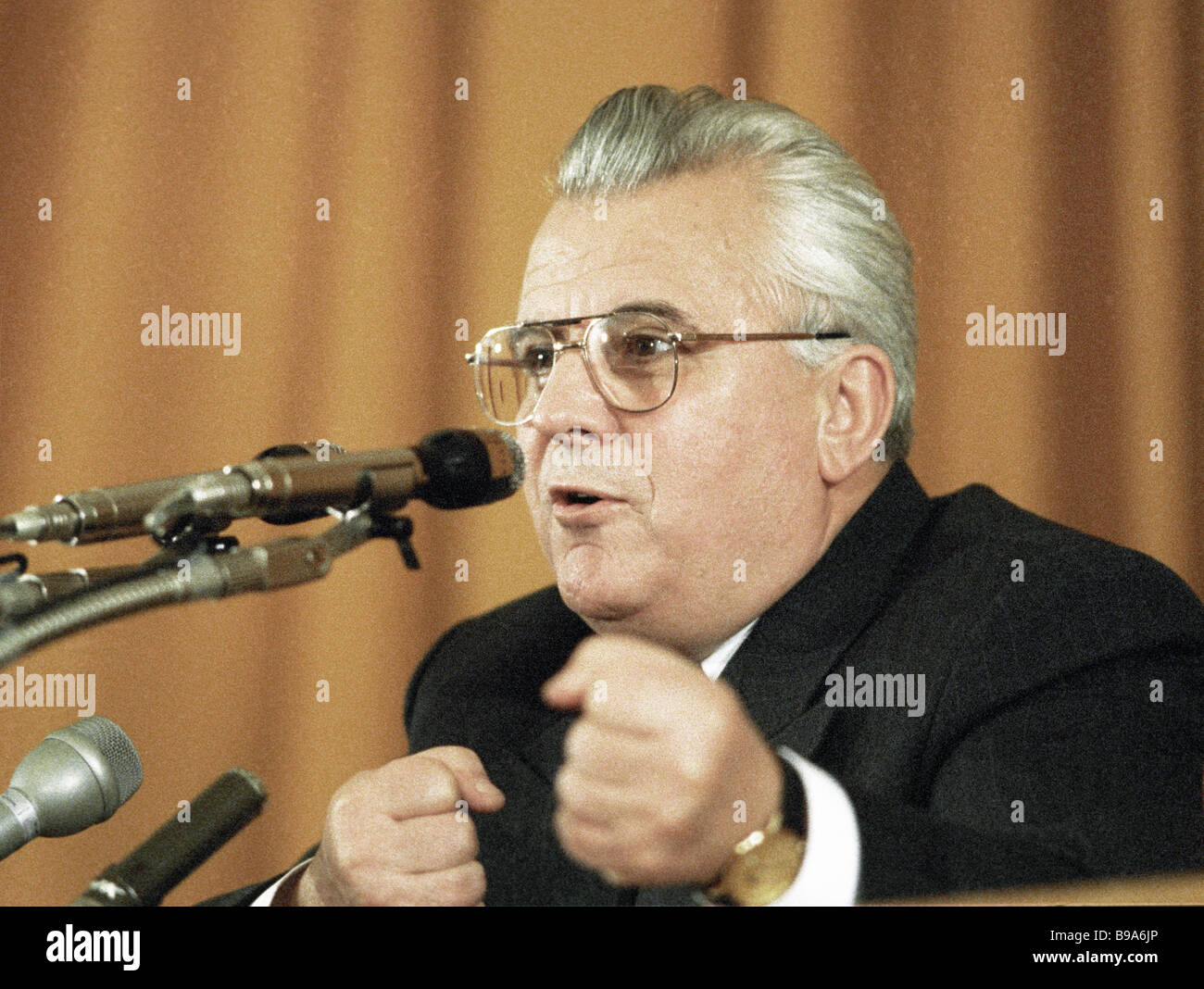 Ukrainian president Leonid Kravchuk Stock Photo - Alamy
