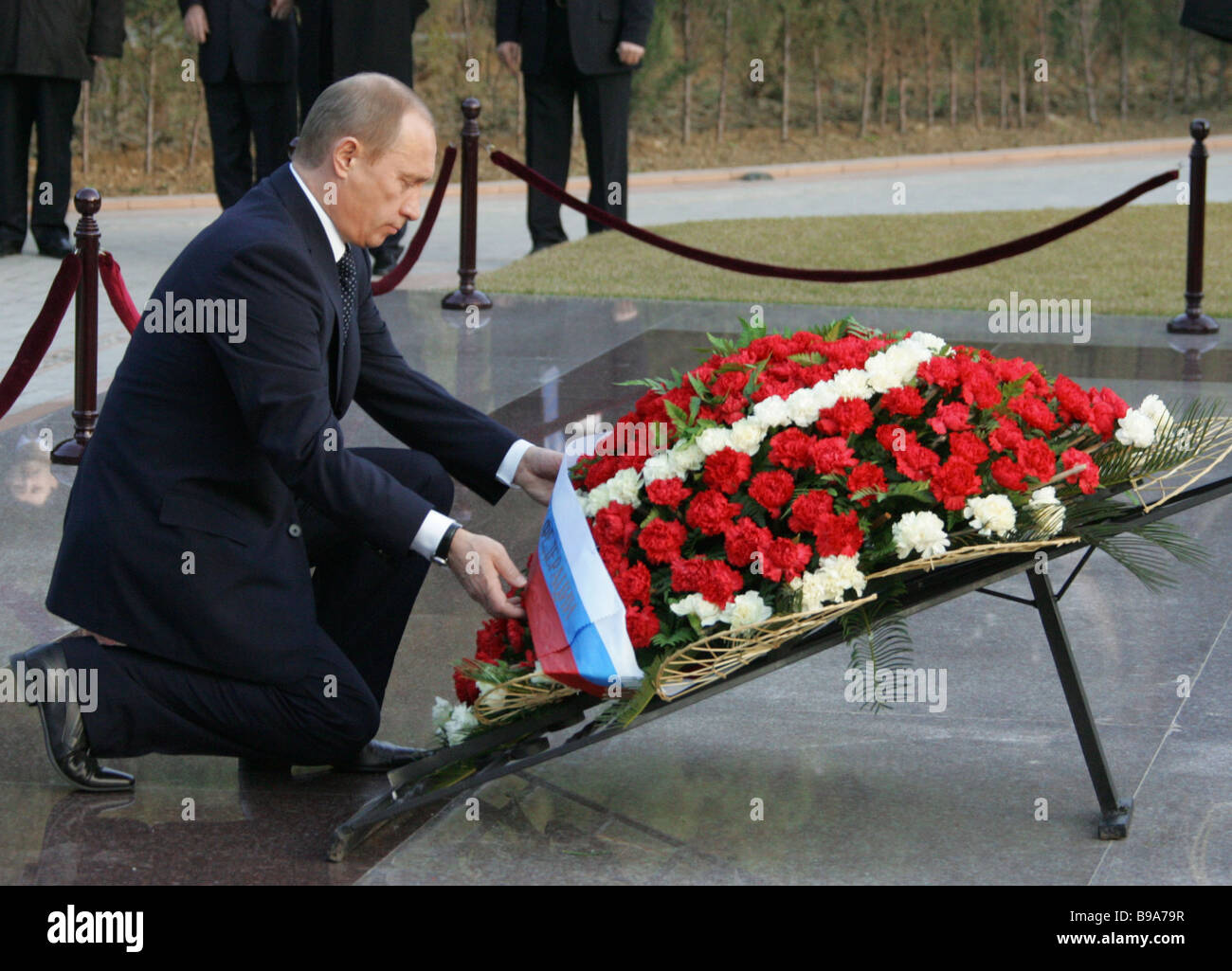 Russia s President Vladimir Putin on an official visit to Azerbaijan ...