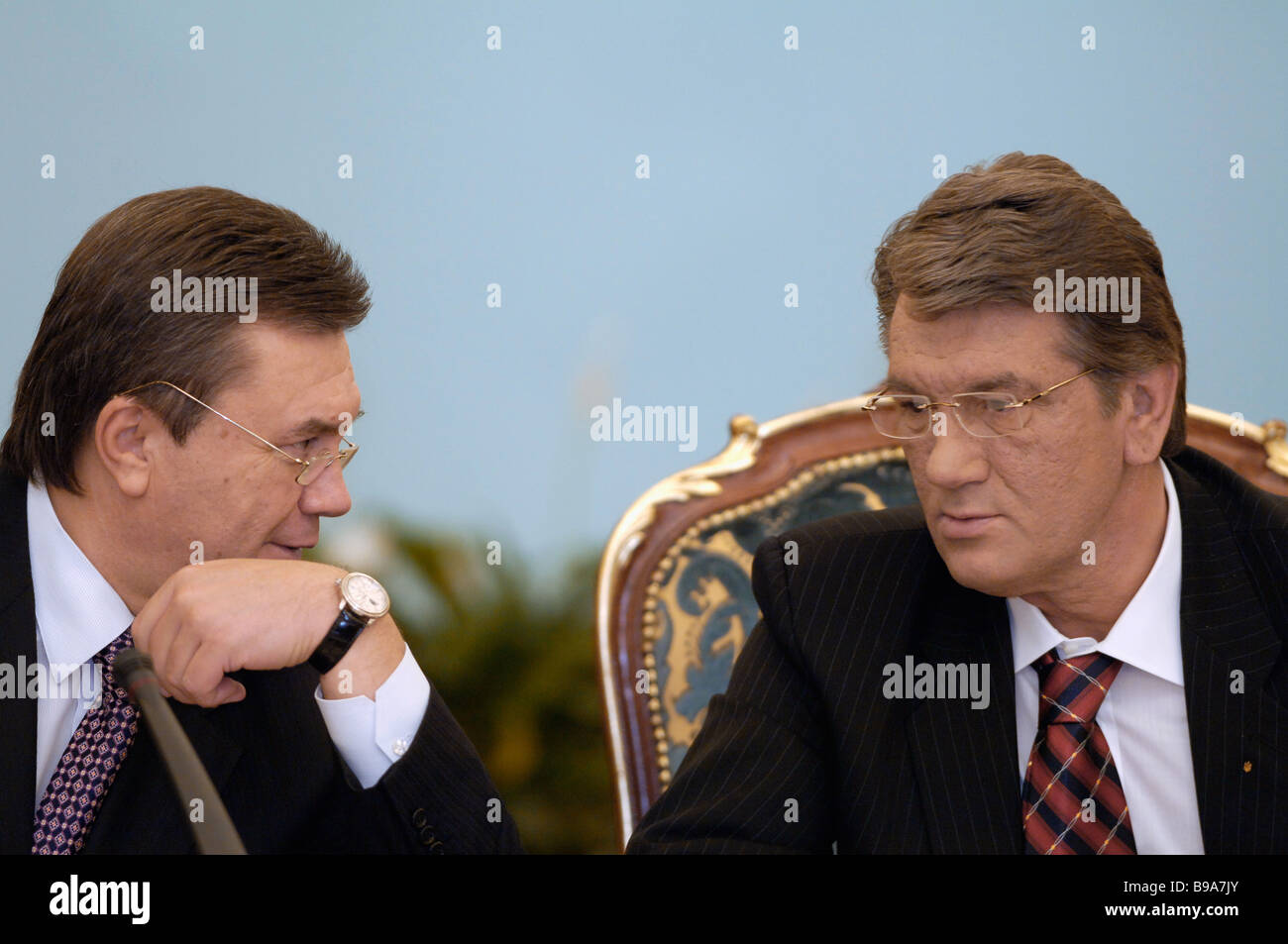 Ukrainian President Viktor Yushchenko right and Prime Minister Viktor ...