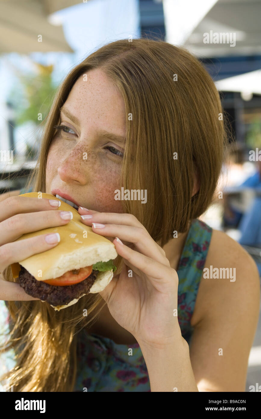Hamburger eyes hi-res stock photography and images - Alamy