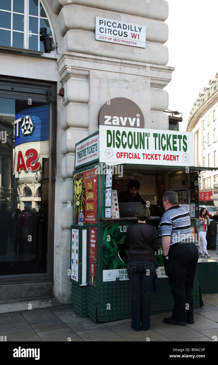 Ticket kiosk hi-res stock photography and images - Alamy
