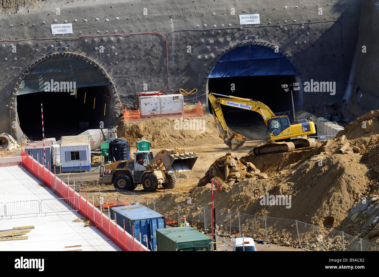Construction of tunnel hi-res stock photography and images - Alamy