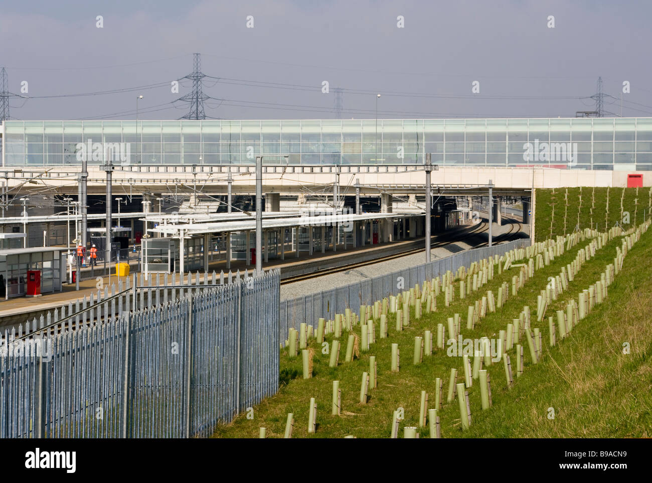 Ebbsfleet international hi-res stock photography and images - Alamy