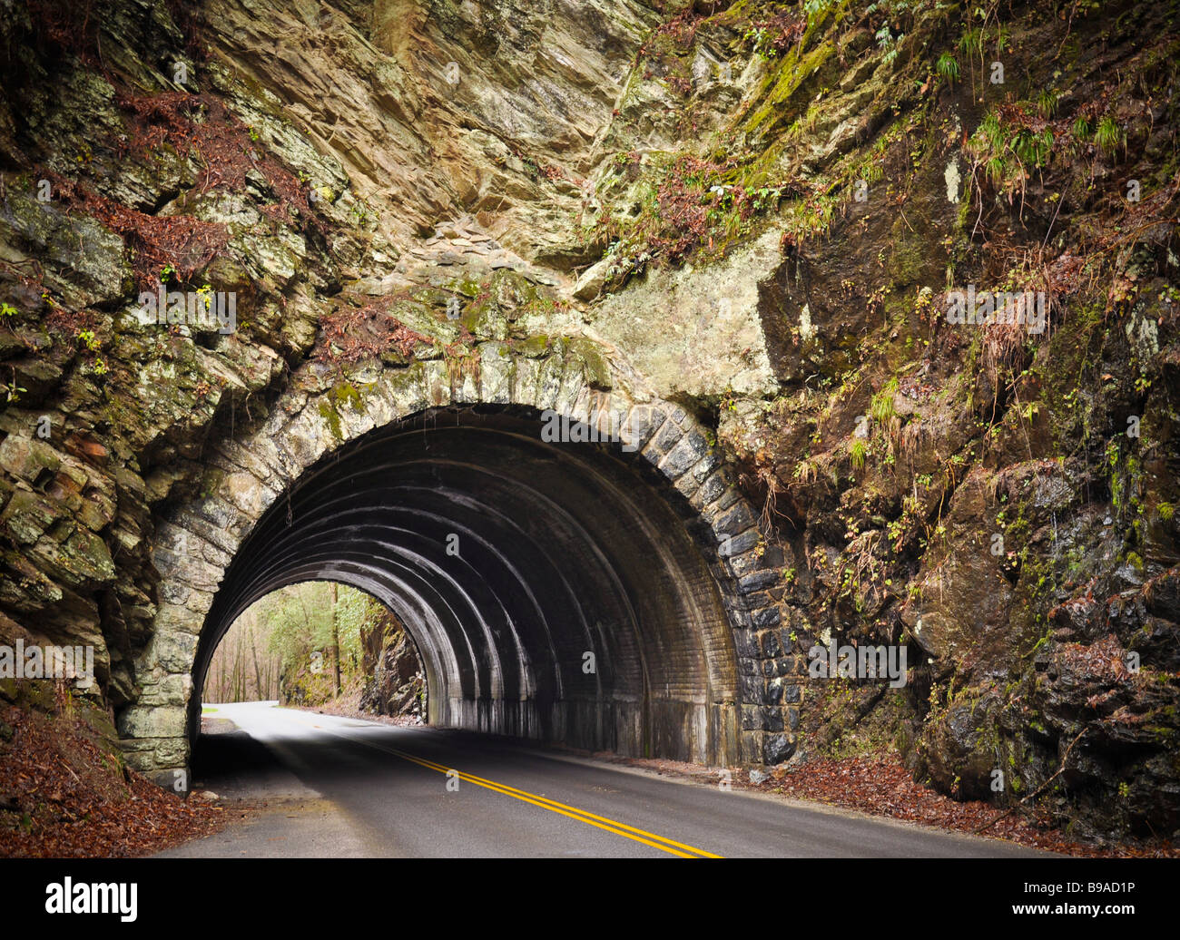 Tunnel Through Rock Stock Photos & Tunnel Through Rock Stock Images - Alamy