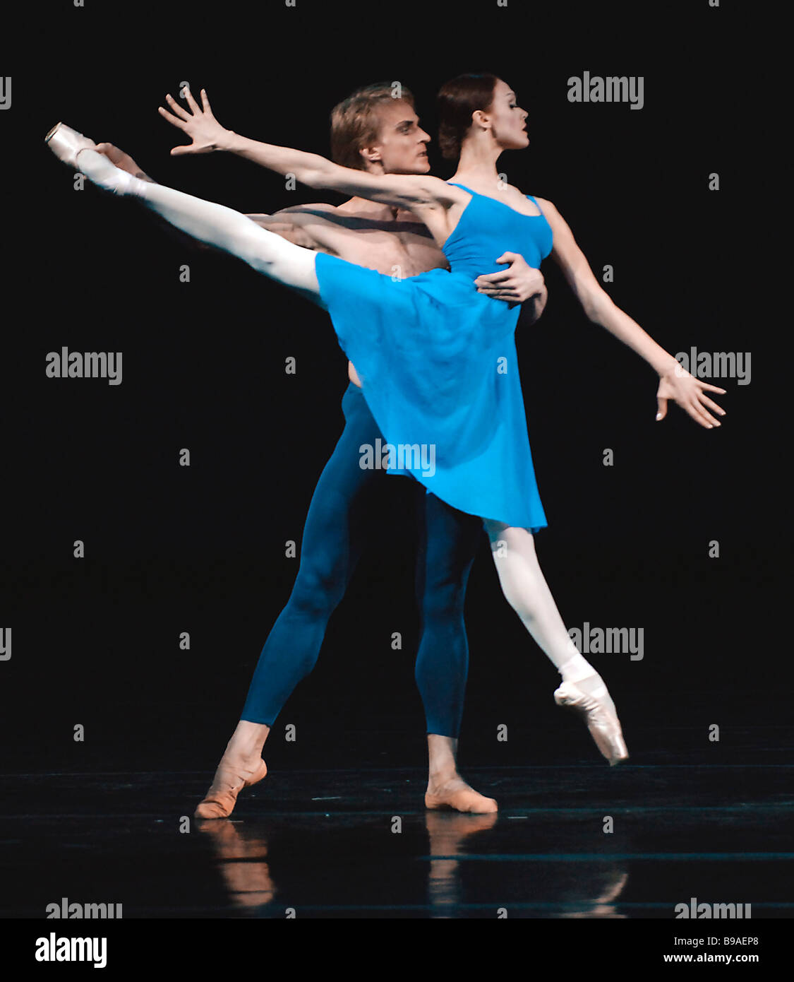 Mariinsky ballet premier danseurs Ulyana Lopatkina and Ilya Kuznetsov dancing at a gala of the ...