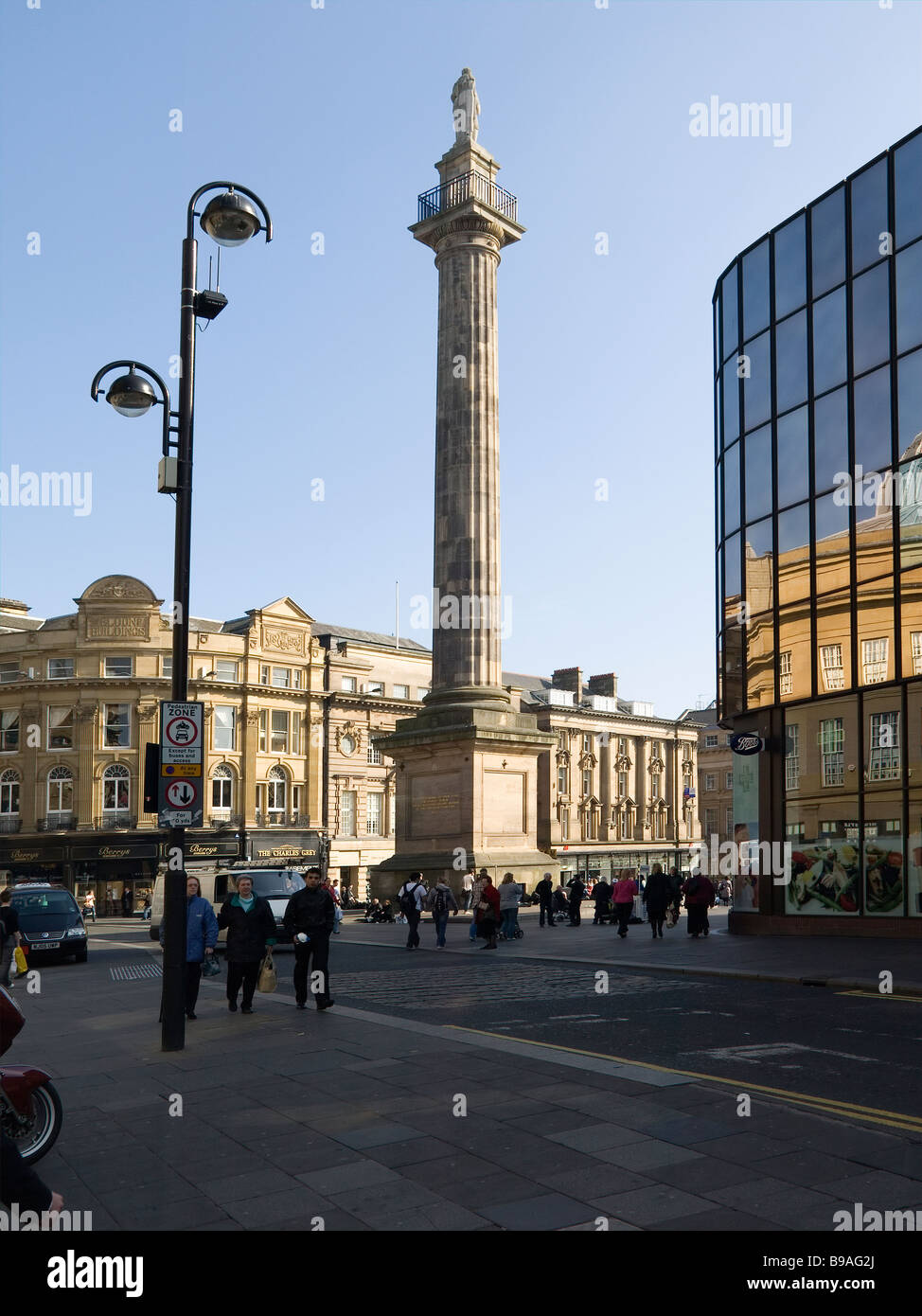 Grey s Monument in the City Centre Newcastle upon Tyne Stock Photo - Alamy