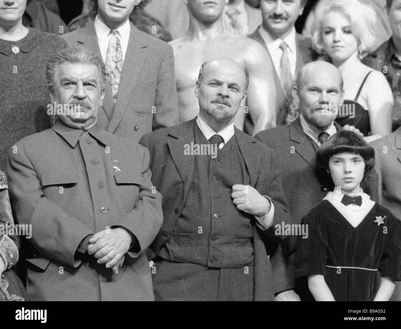 Look alikes competition Stalin and Lenin Stock Photo - Alamy