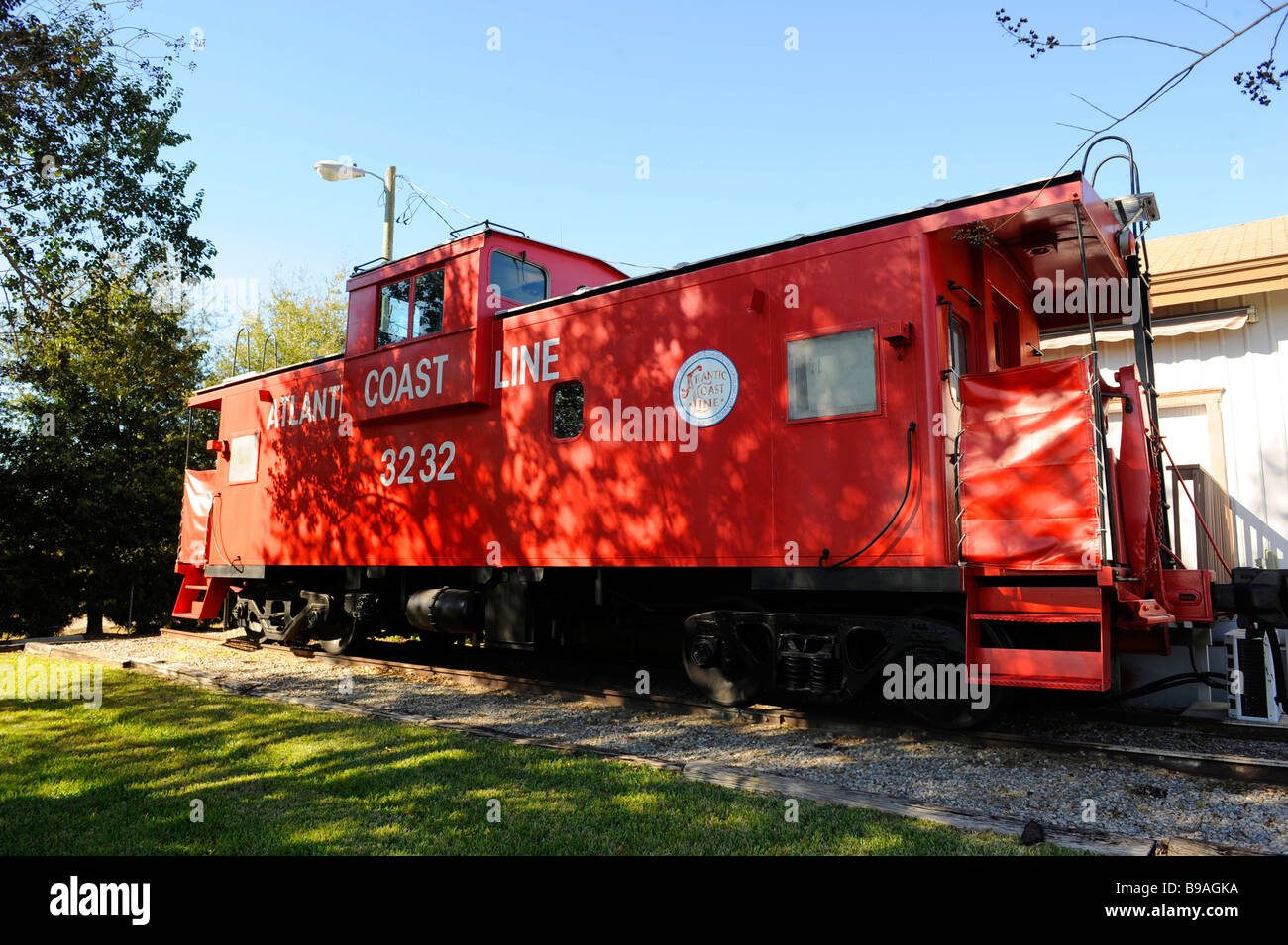 Caboose hi-res stock photography and images - Alamy