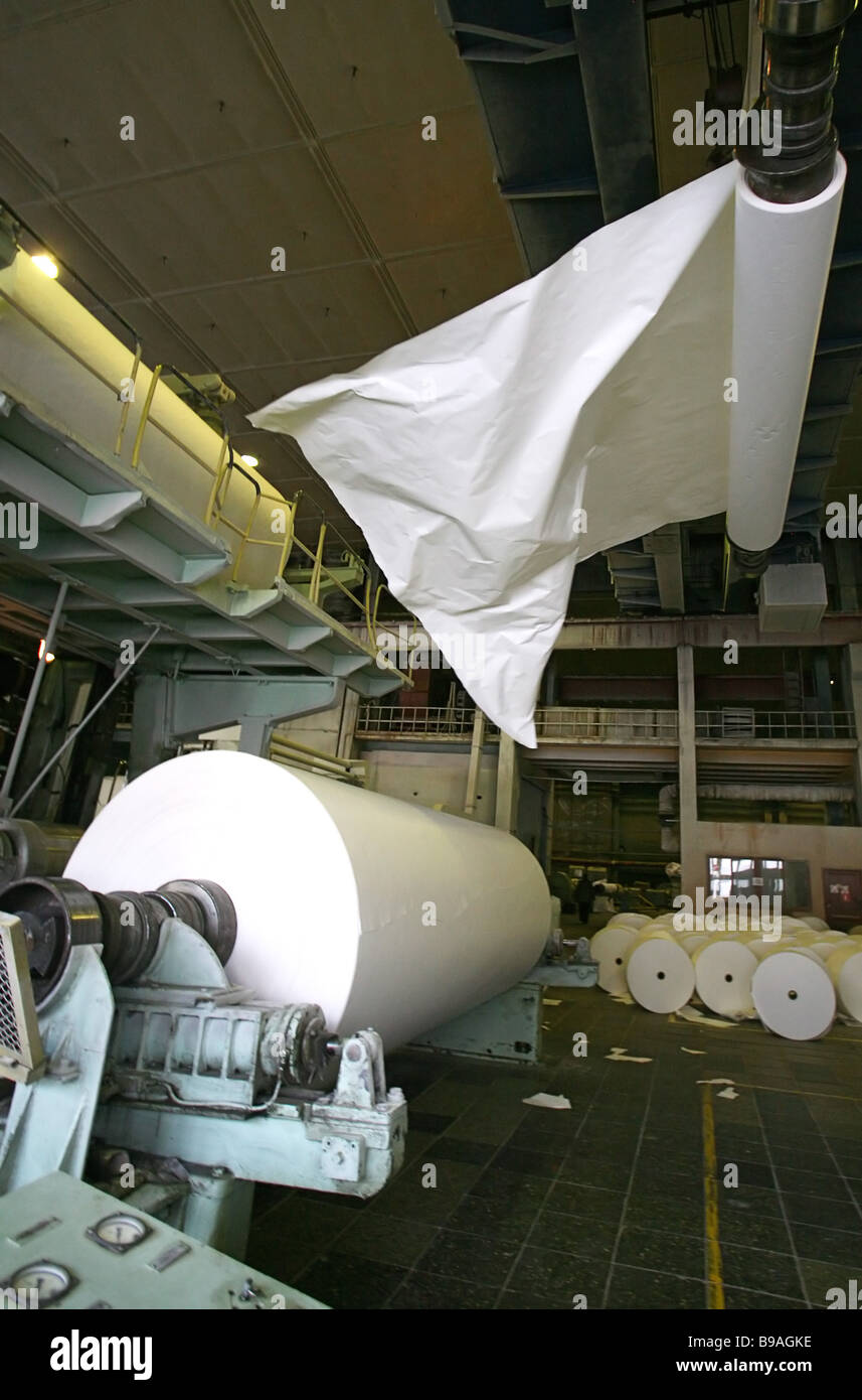 Wood Pulp Mill High Resolution Stock Photography and Images - Alamy