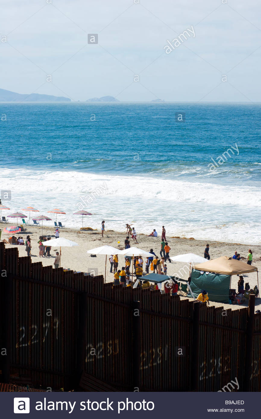 Mexican Border Fence Tijuana High Resolution Stock Photography and ...