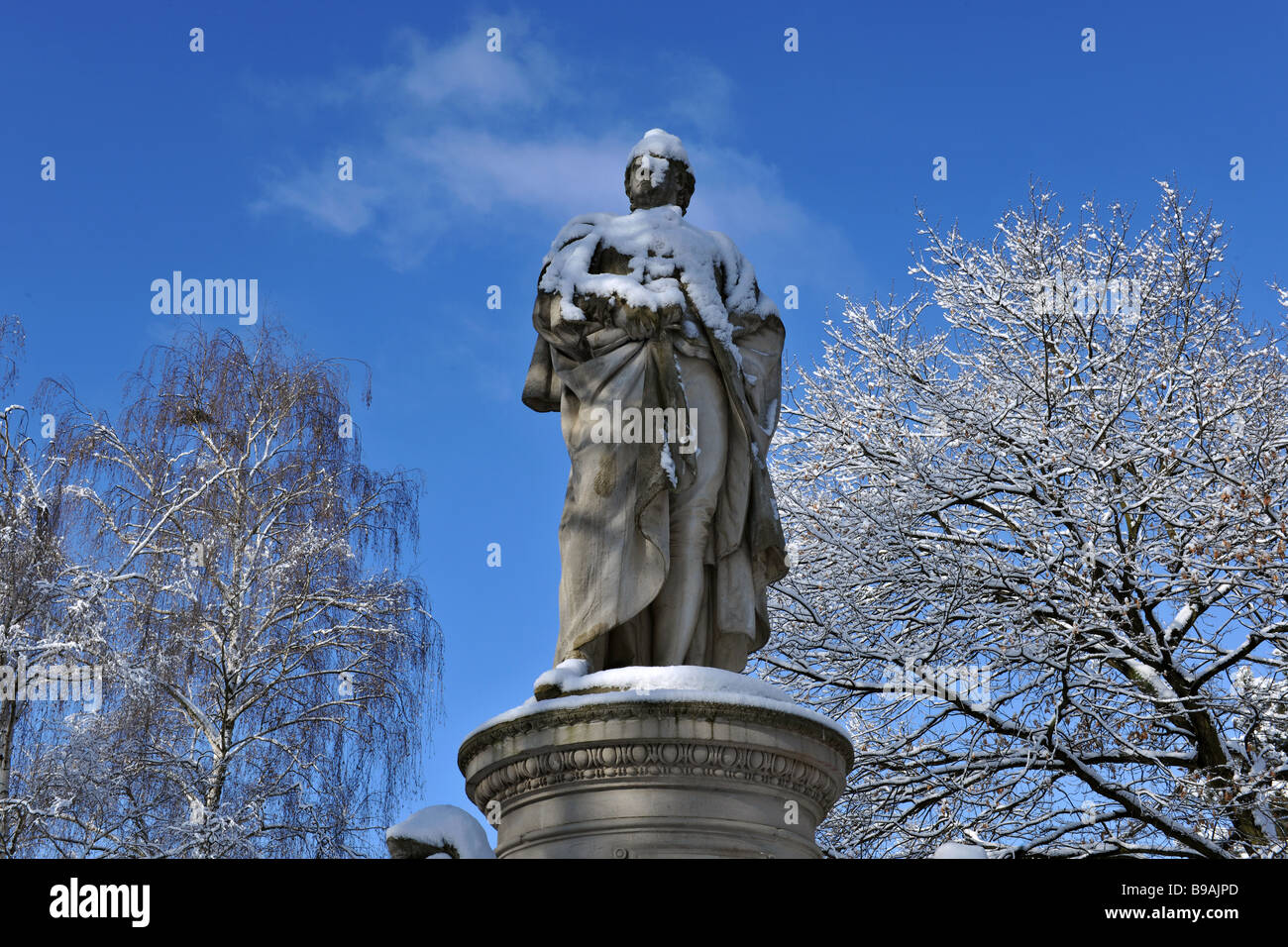 Germany berlin goethe statue in tiergarten city center deutschland hi ...
