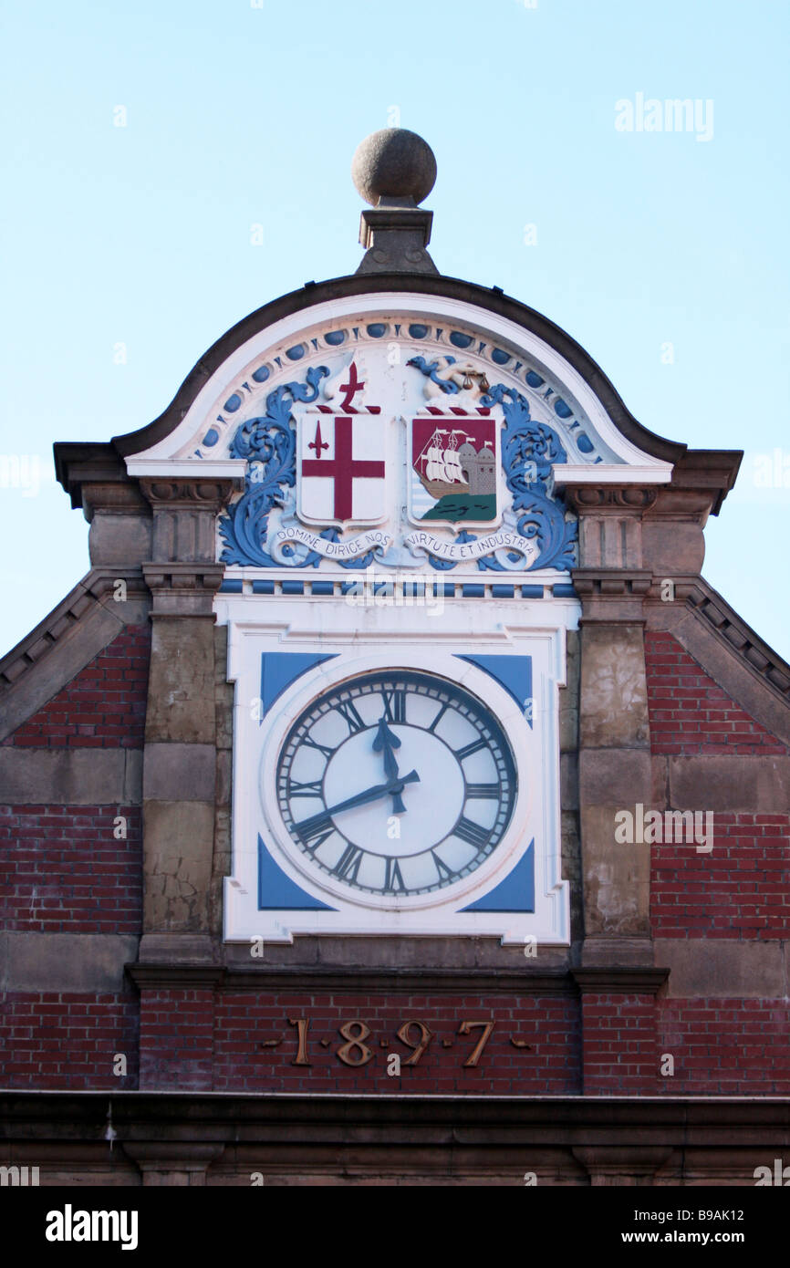 Windsor station victorian hi-res stock photography and images - Alamy