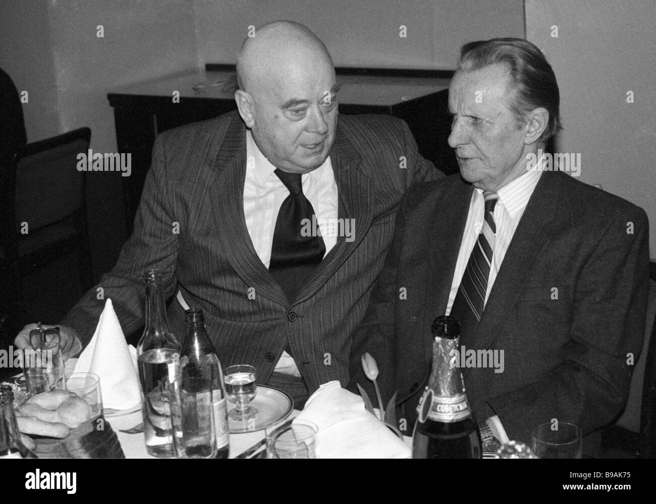 Actors Yevgeny Morgunov left and Yevgeny Samoilov at the Slavyansky ...