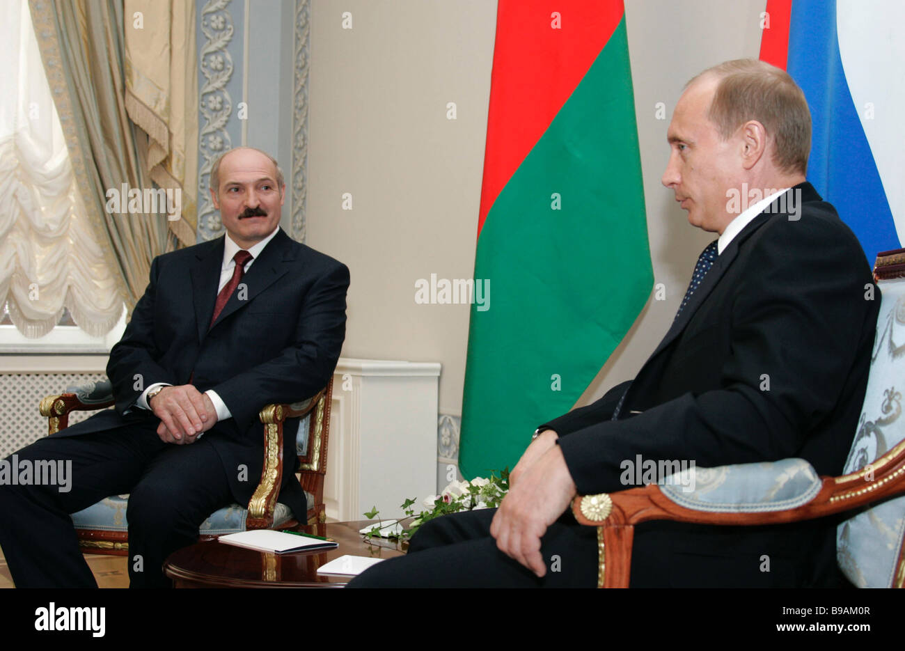 Presidents Alexander Lukashenko of Belarus and Vladimir Putin left to ...