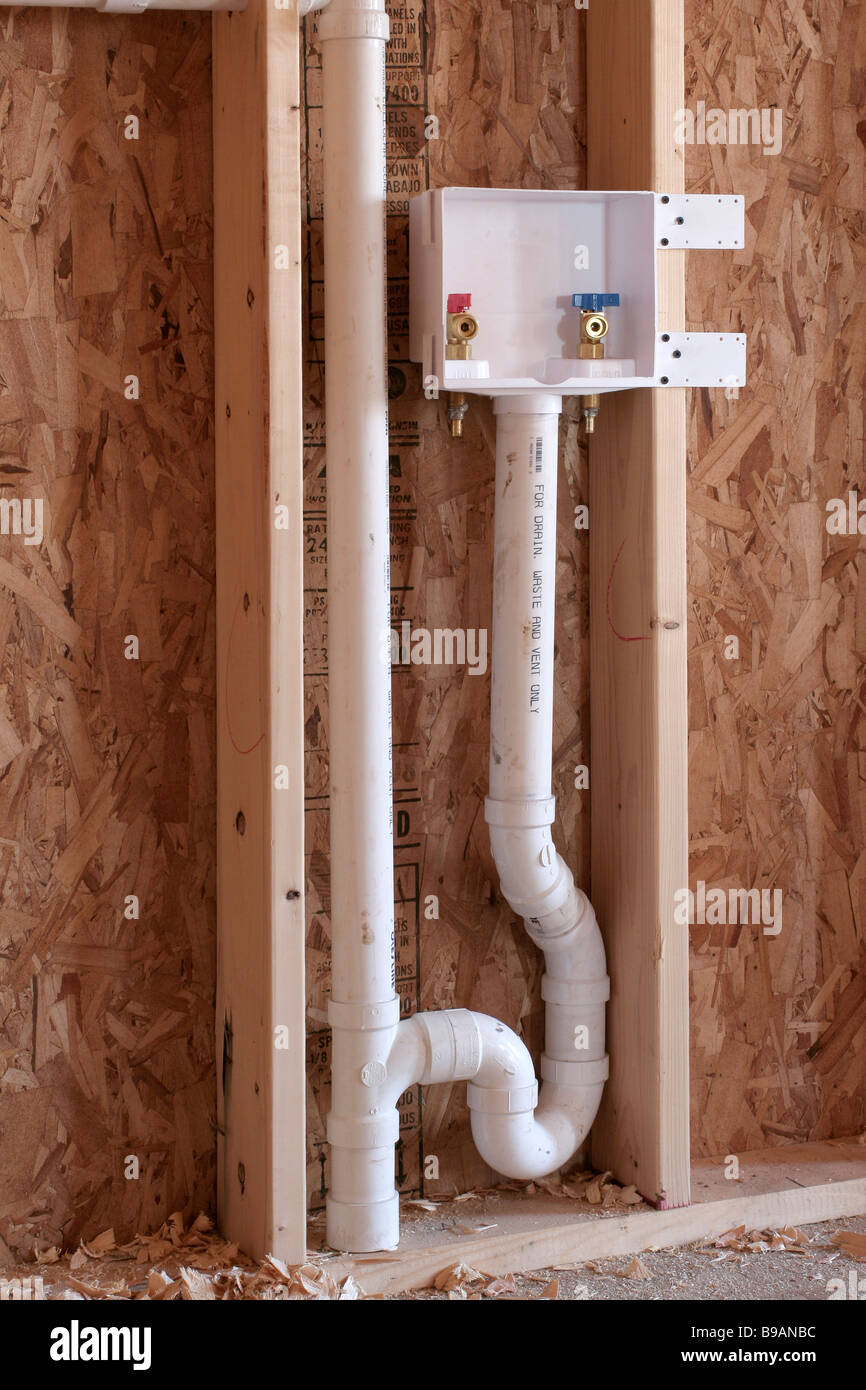 Pvc pipe fittings hi-res stock photography and images - Alamy