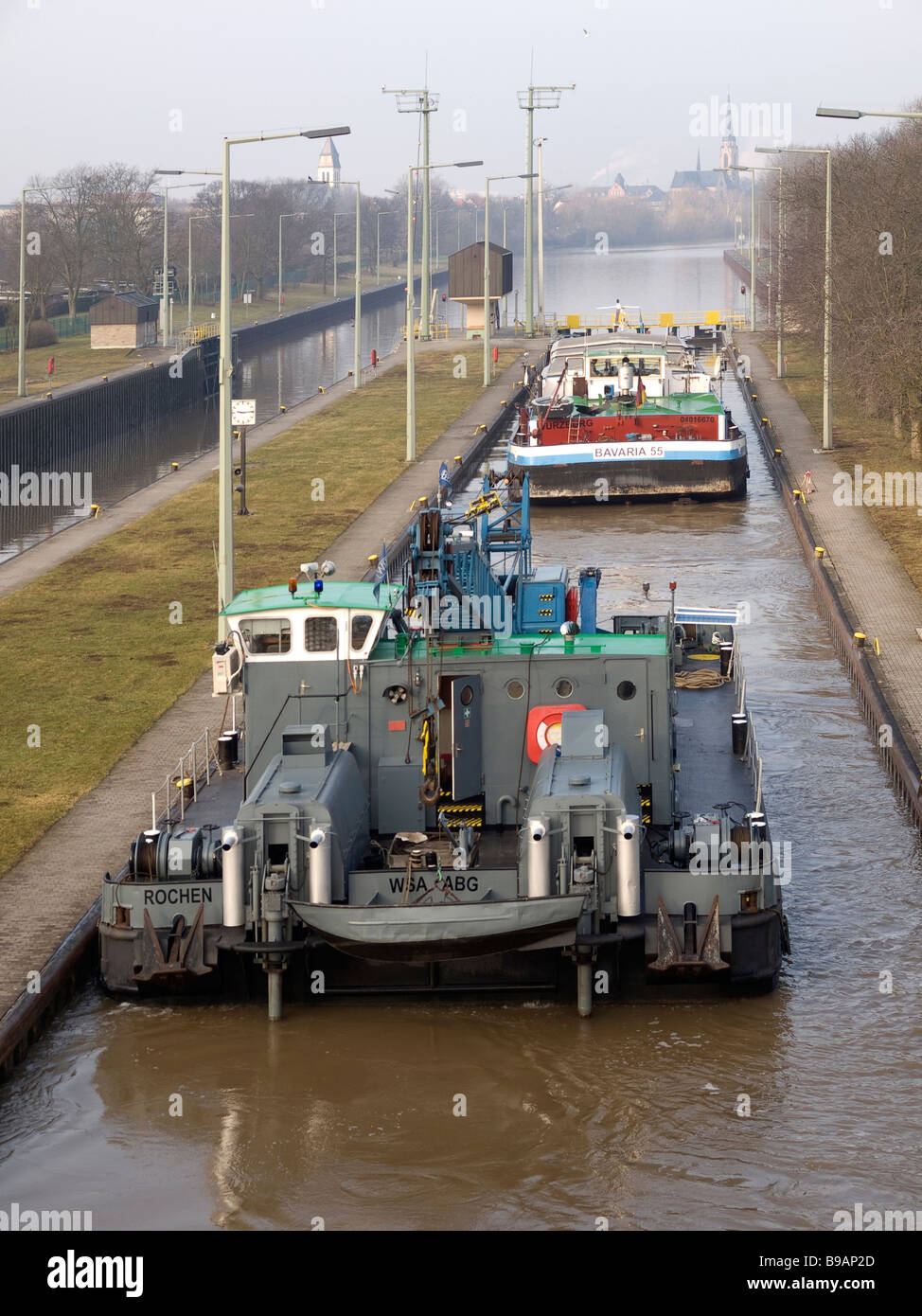 Barge on river main barrage hi-res stock photography and images - Alamy