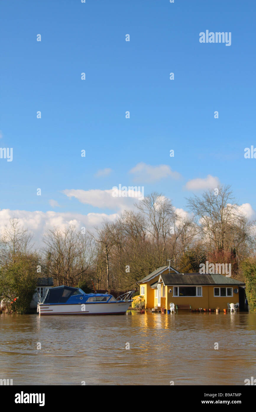 Floods at Staines Stock Photo - Alamy