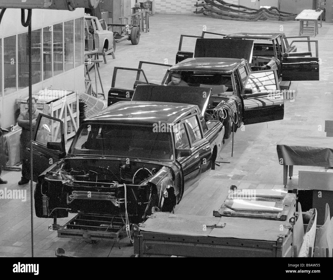 Business class car assembly unit at the Likhachev ZIL automobile ...