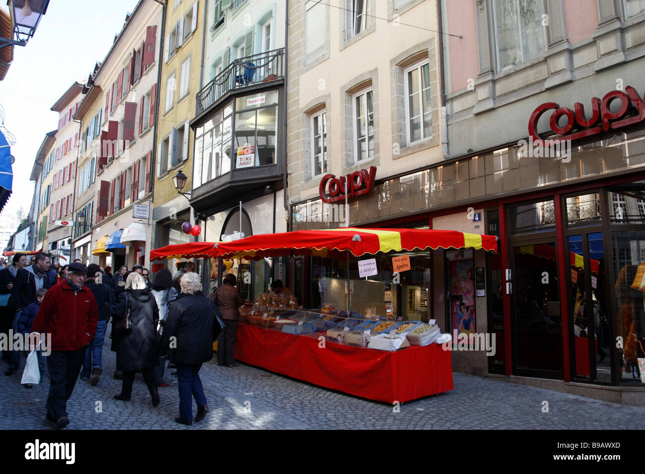 street market in lausanne switzerland Stock Photo - Alamy