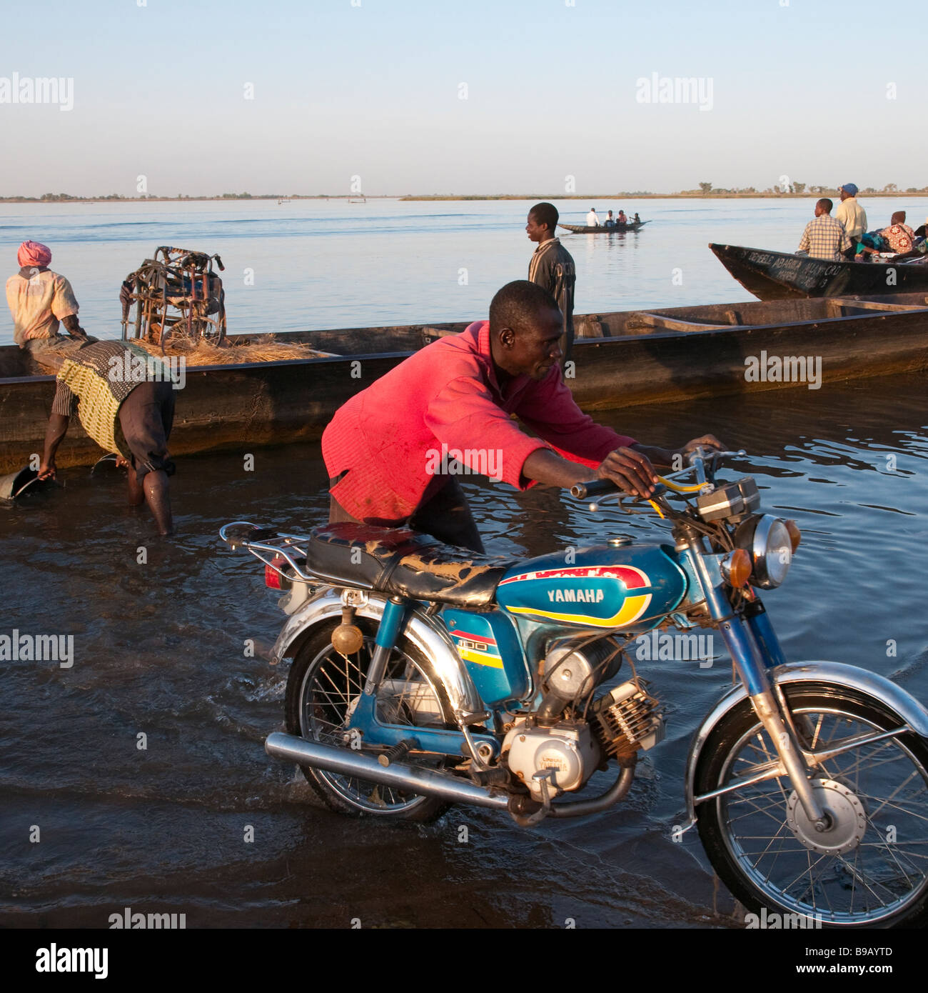 Banks africa hi-res stock photography and images - Alamy