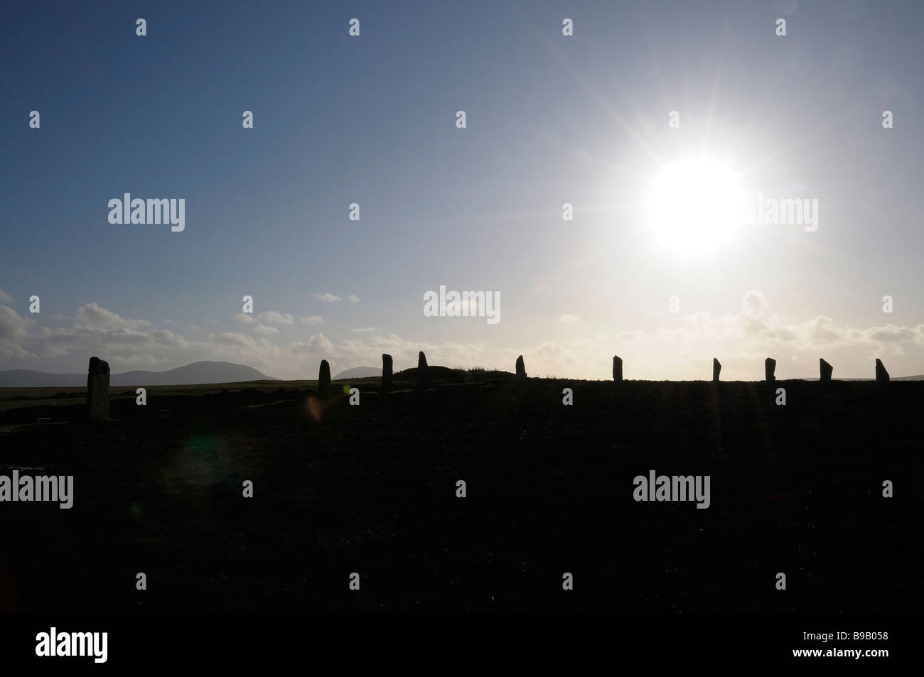 Ring of standing stones hi-res stock photography and images - Alamy