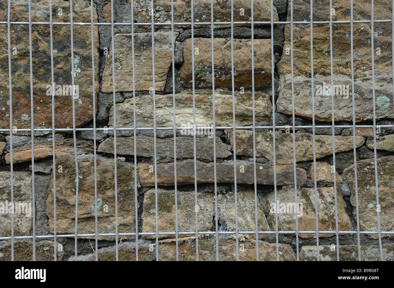 Mortar mill hi-res stock photography and images - Alamy