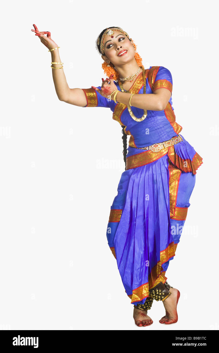 Indian classical dancer hi-res stock photography and images - Alamy