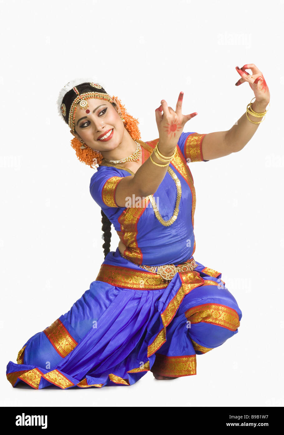 Classical dance hi-res stock photography and images - Alamy