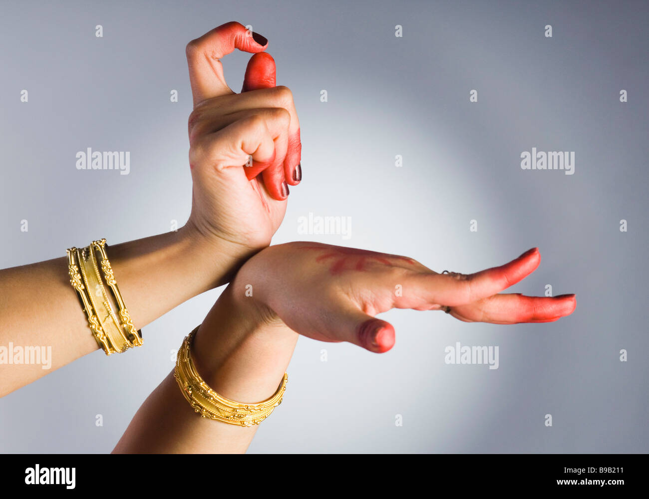 Woman performing Bharatnatyam the classical dance of India Stock Photo ...