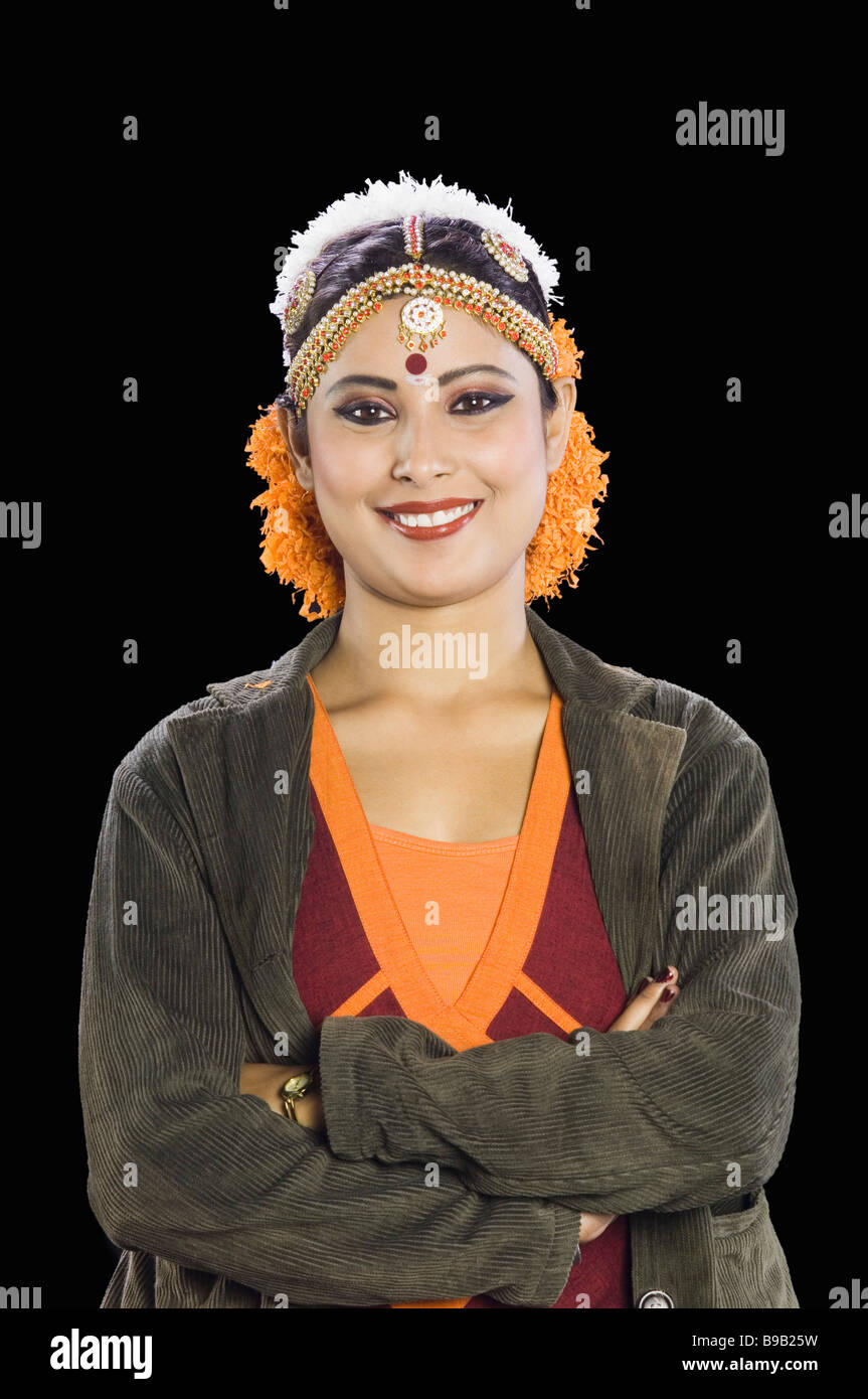 Portrait of a female classical dancer smiling Stock Photo - Alamy