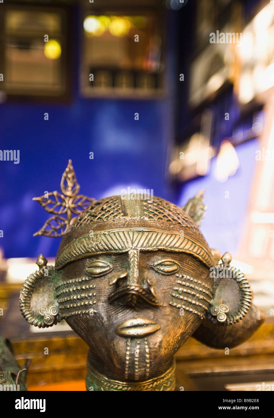India metal design hi-res stock photography and images - Alamy