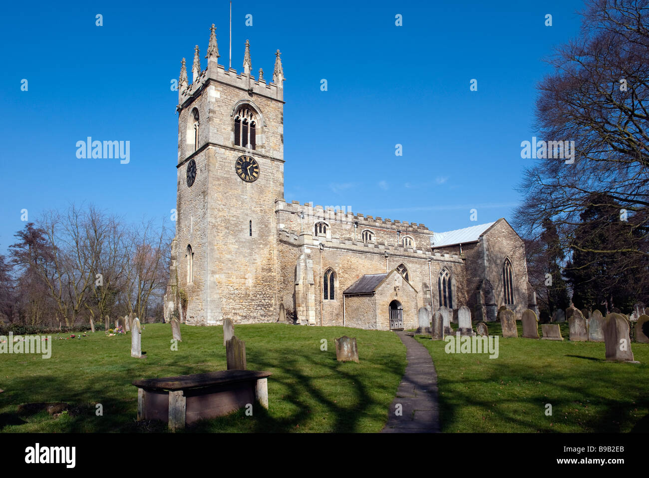 North cave church hi-res stock photography and images - Alamy