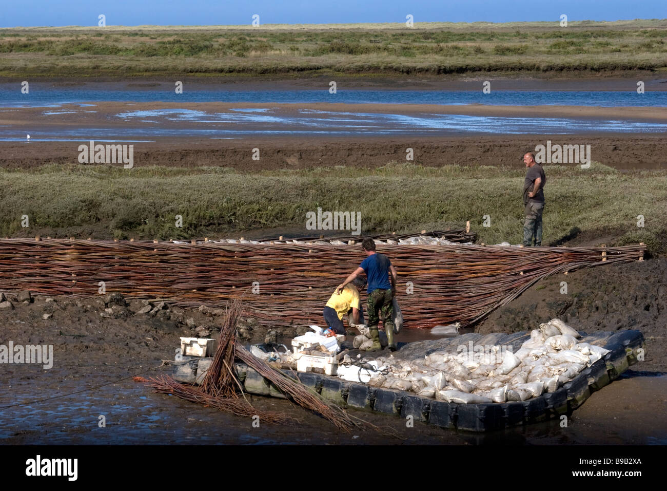 Coastal defense work hi-res stock photography and images - Alamy