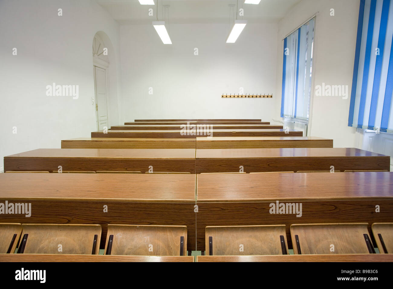 Empty exam desk hi-res stock photography and images - Alamy