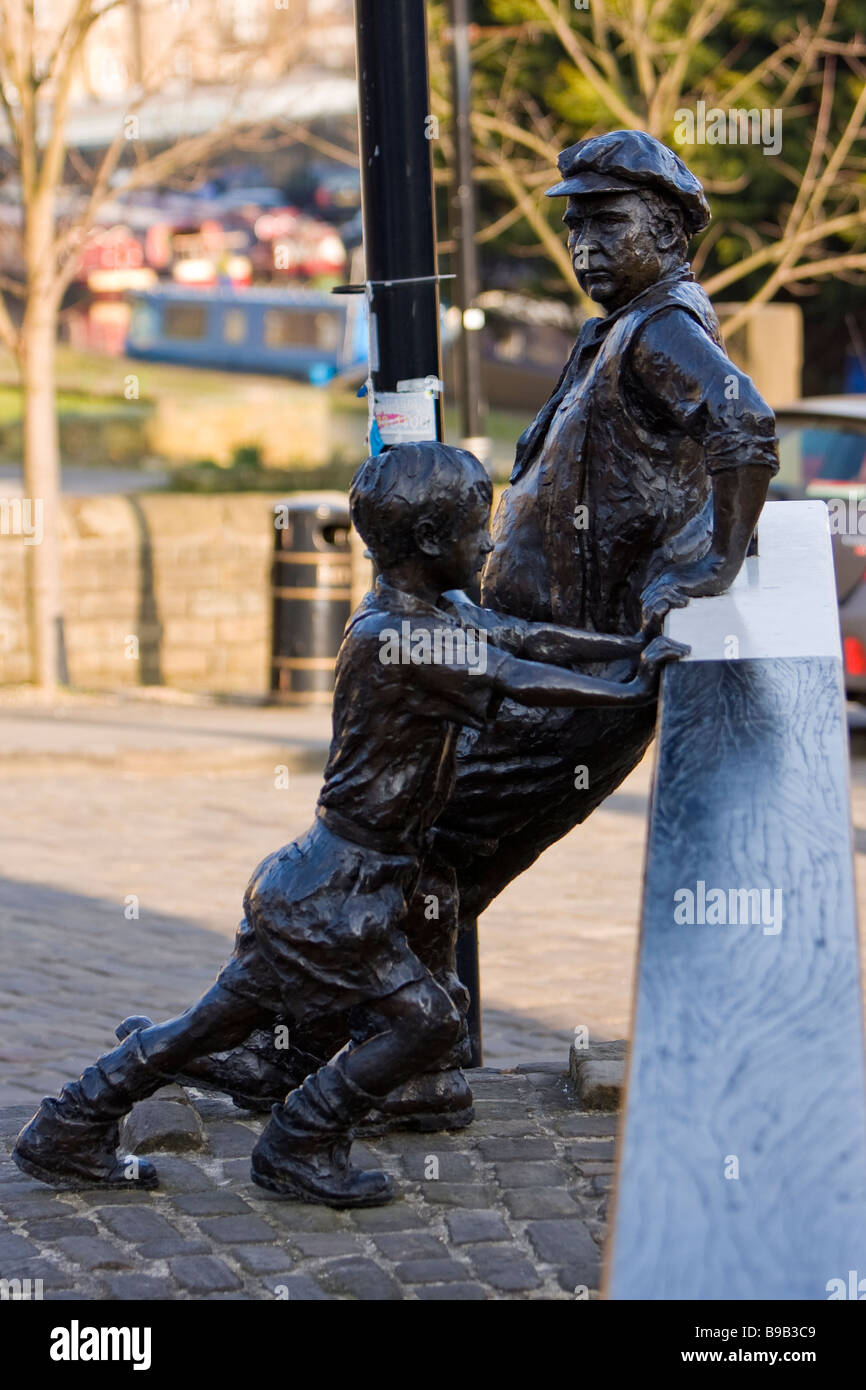 Sowerby Bridge, near Halifax, West Yorkshire, England, UK Stock Photo ...