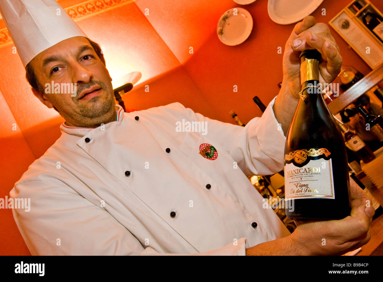 The chef of Vinicio Restaurant Modena Italy Stock Photo - Alamy