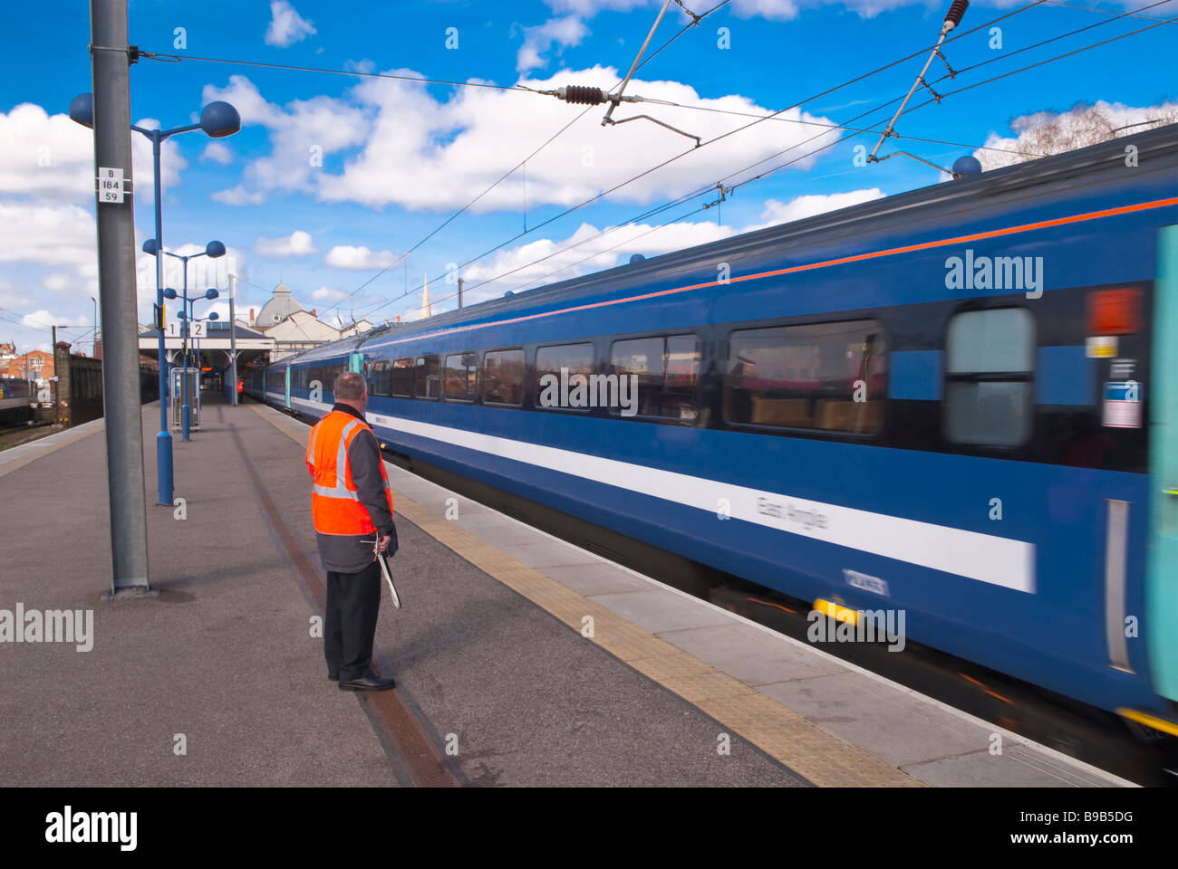 Railtrack worker hi-res stock photography and images - Alamy
