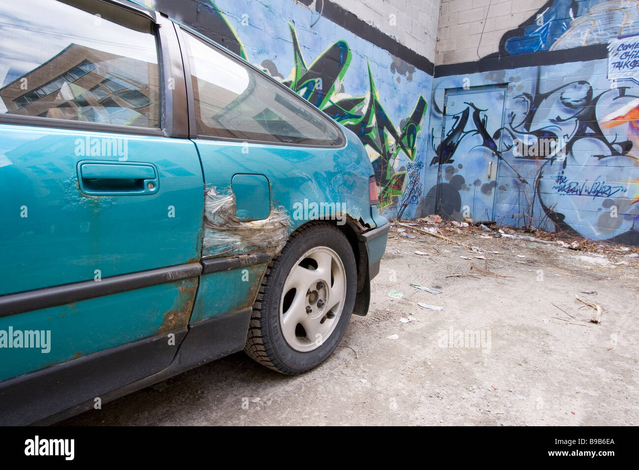 Toronto poverty hi-res stock photography and images - Alamy