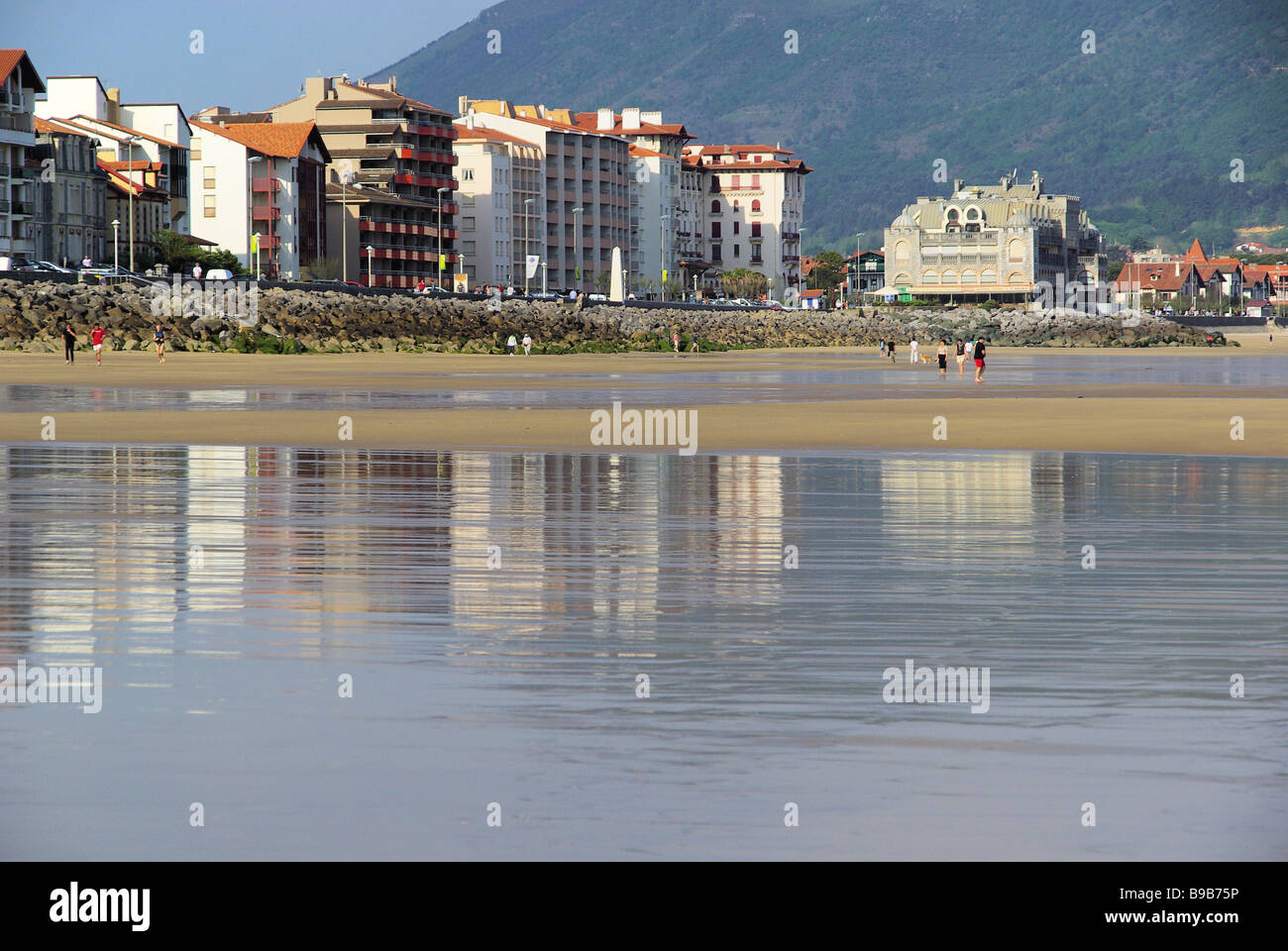 Hendaye frankreich hi-res stock photography and images - Alamy