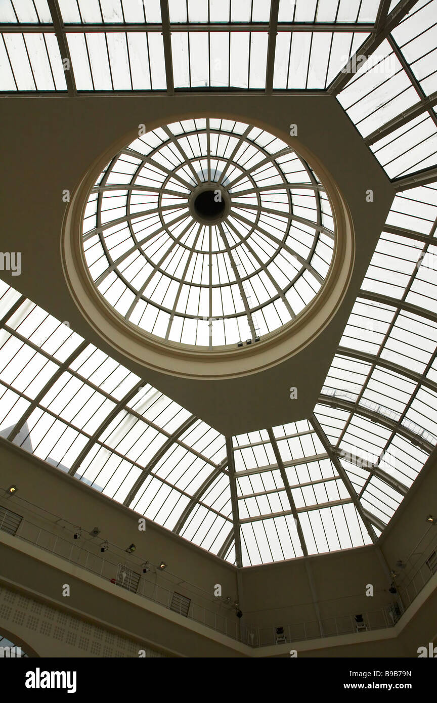 Roof detail in Triangle shopping centre Manchester UK Stock Photo - Alamy