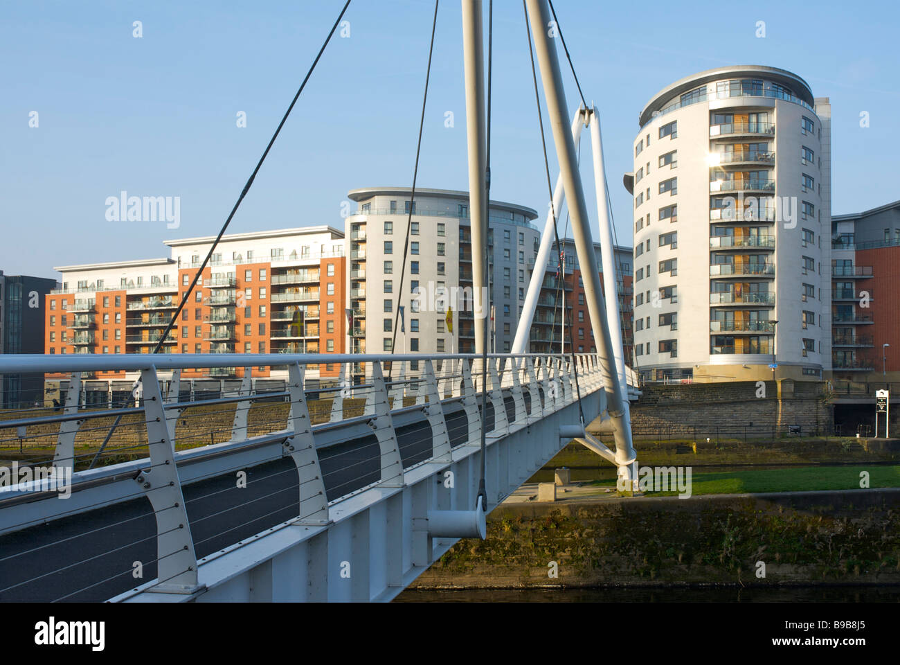 Knight's Way Bridge across the River Aire and Aire & Calder Navigation ...