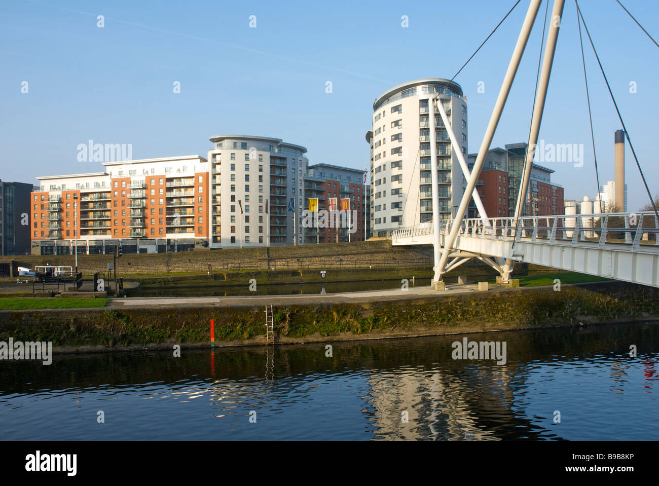 Knight's Way Bridge across the River Aire and Aire & Calder Navigation ...
