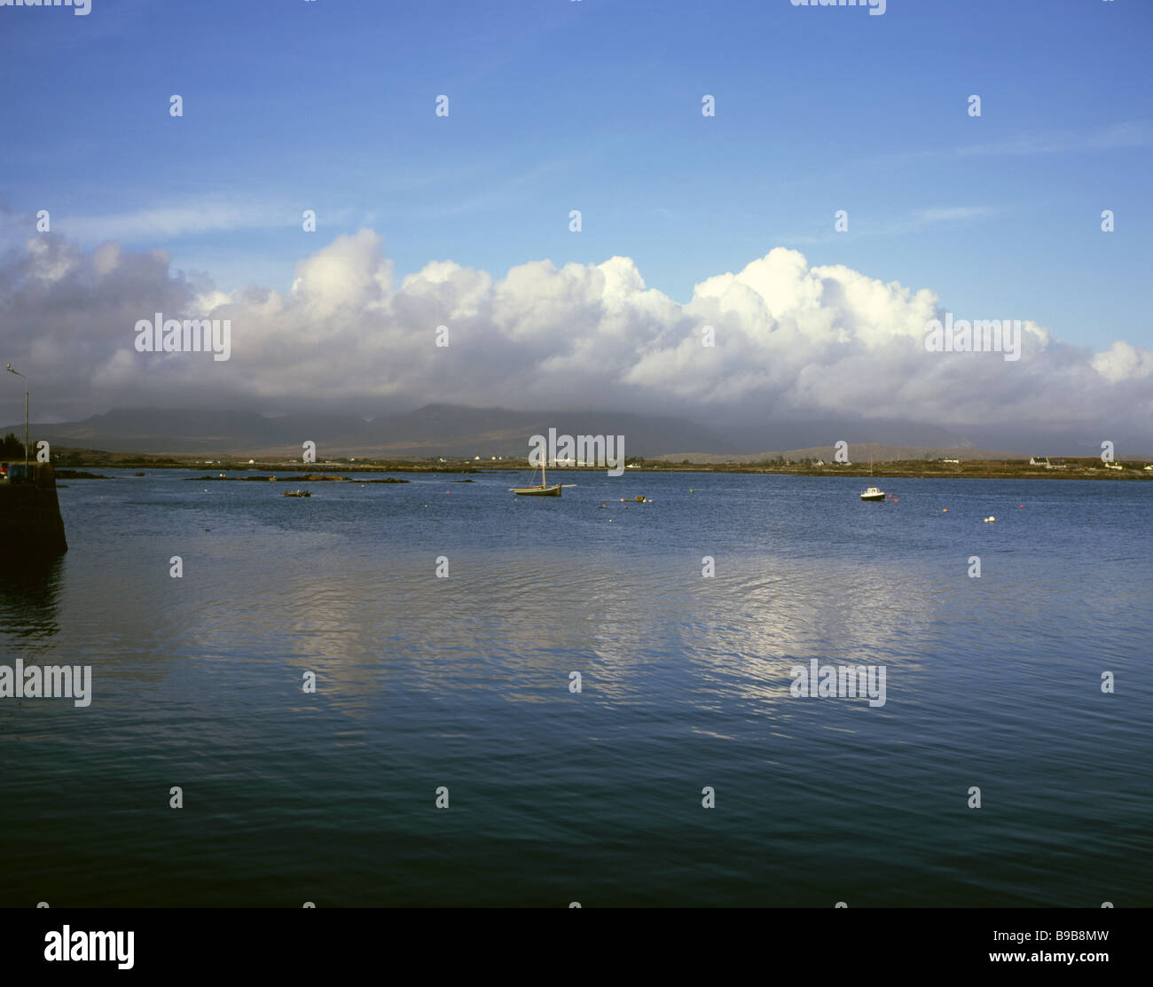Roundstone bay mamturk mountains in hi-res stock photography and images ...