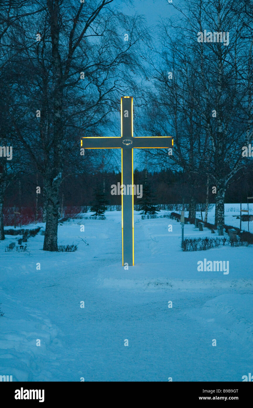 Illuminated cross hi-res stock photography and images - Alamy