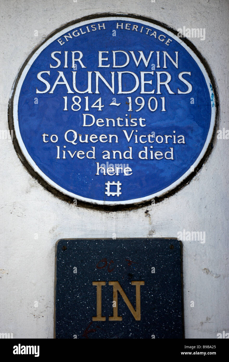 Sir edwin saunders hi-res stock photography and images - Alamy
