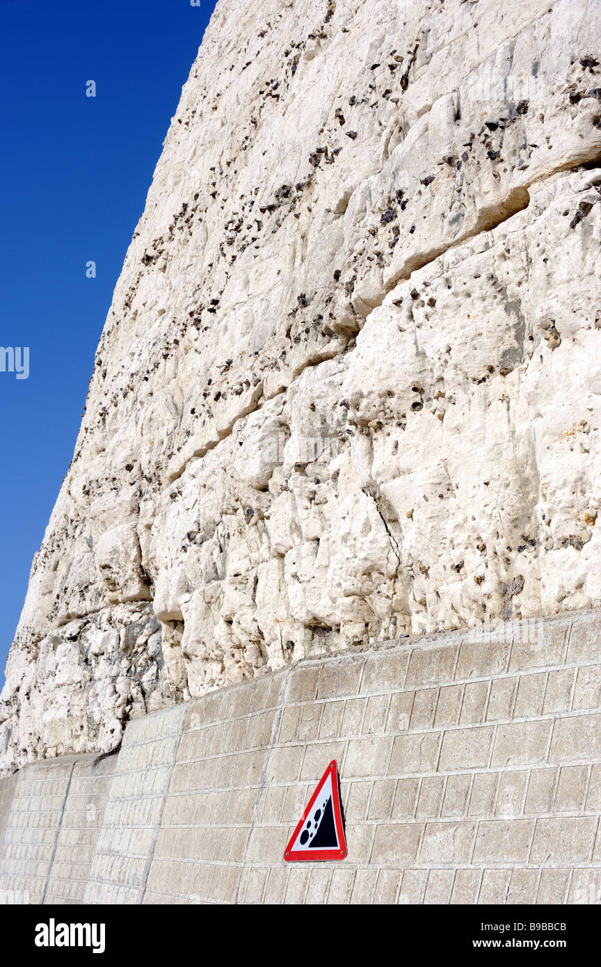 Warning sign loose rocks hi-res stock photography and images - Alamy