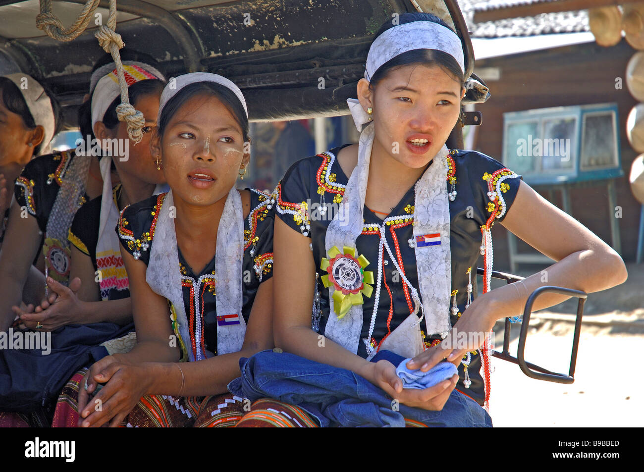 Myanmar burma music hi-res stock photography and images - Alamy