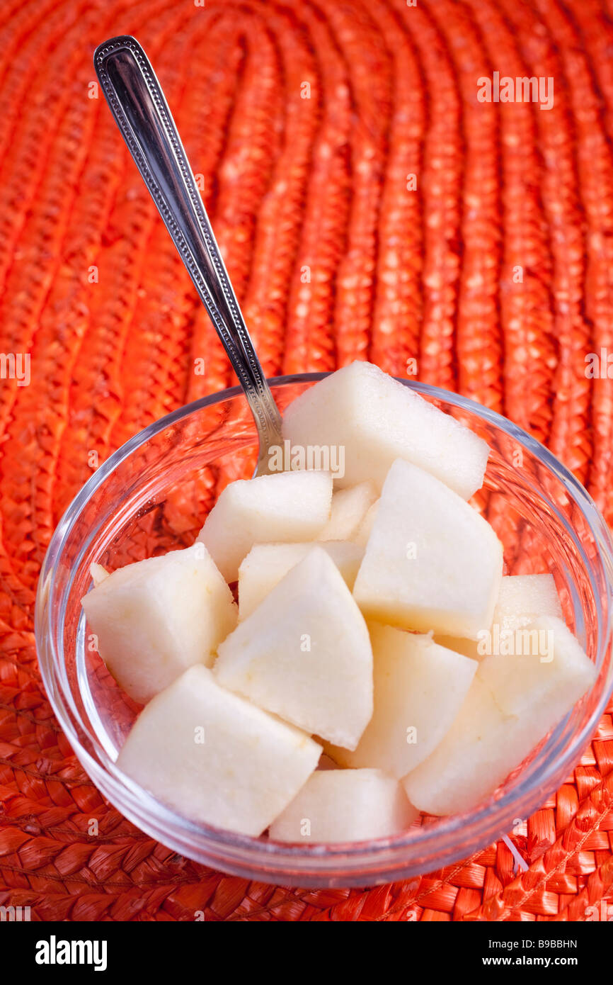 Chocolate pieces in glass bowl hi-res stock photography and images - Alamy