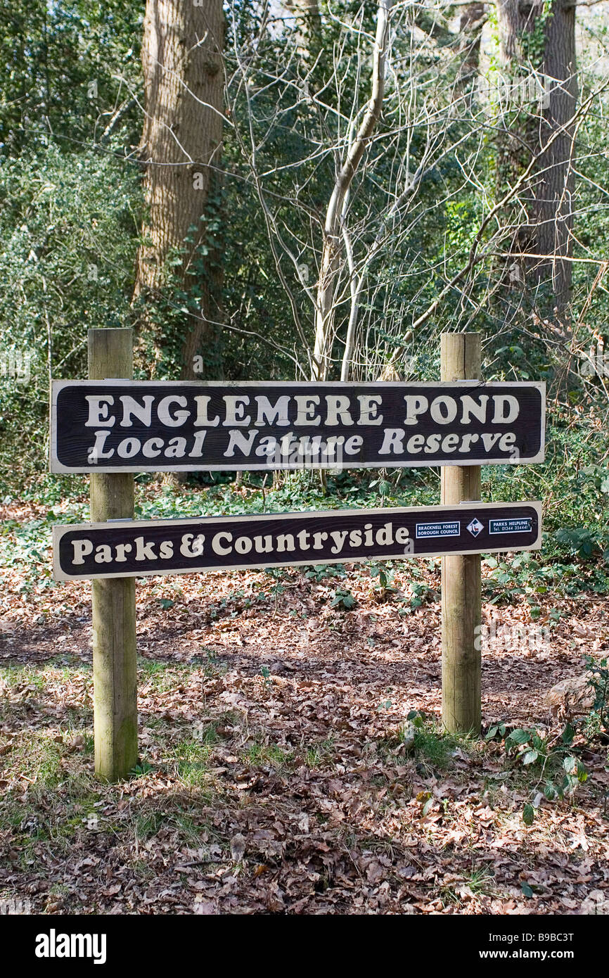 Englemere Pond, Ascot Stock Photo - Alamy
