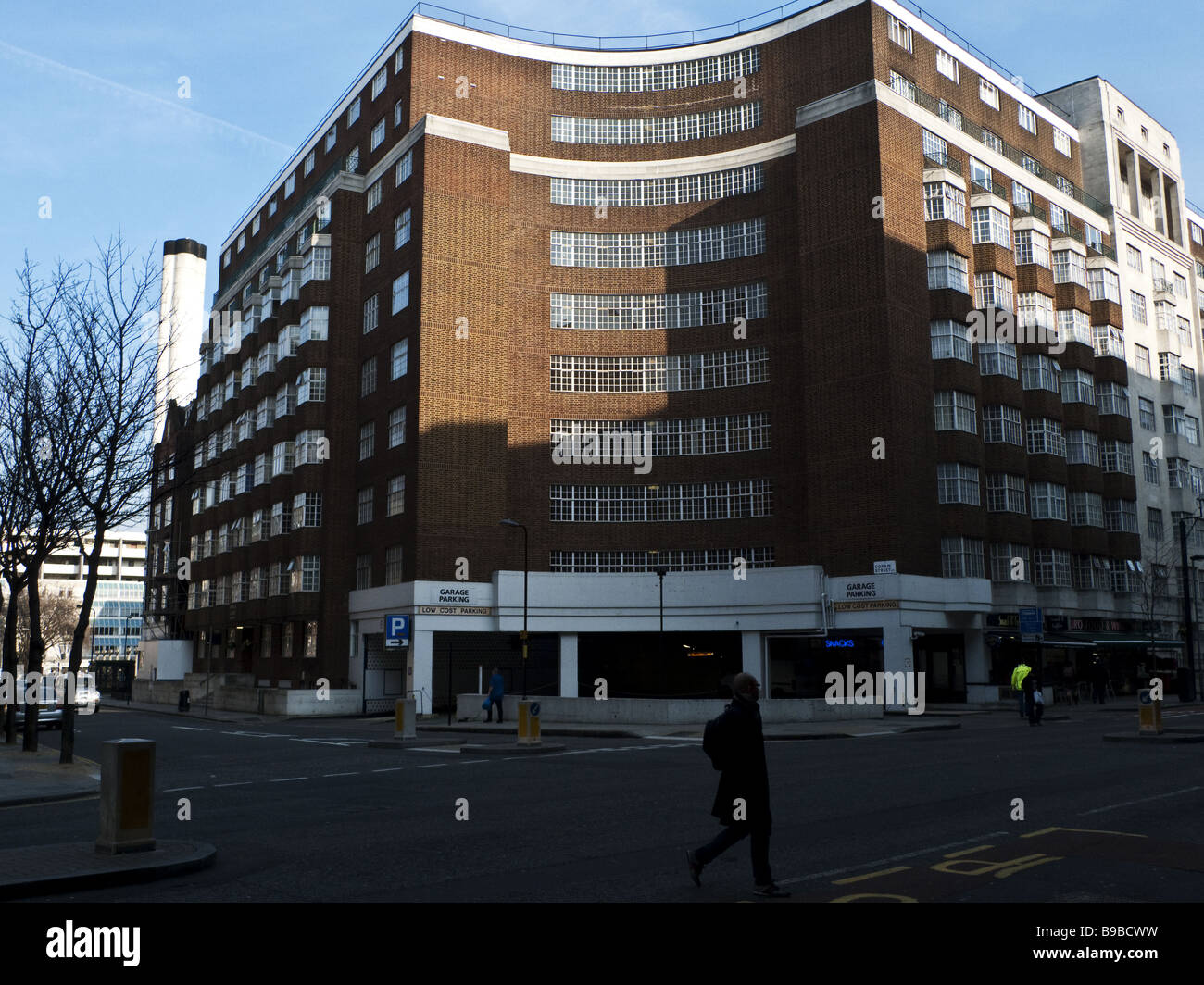 Block flats scene in hi-res stock photography and images - Alamy